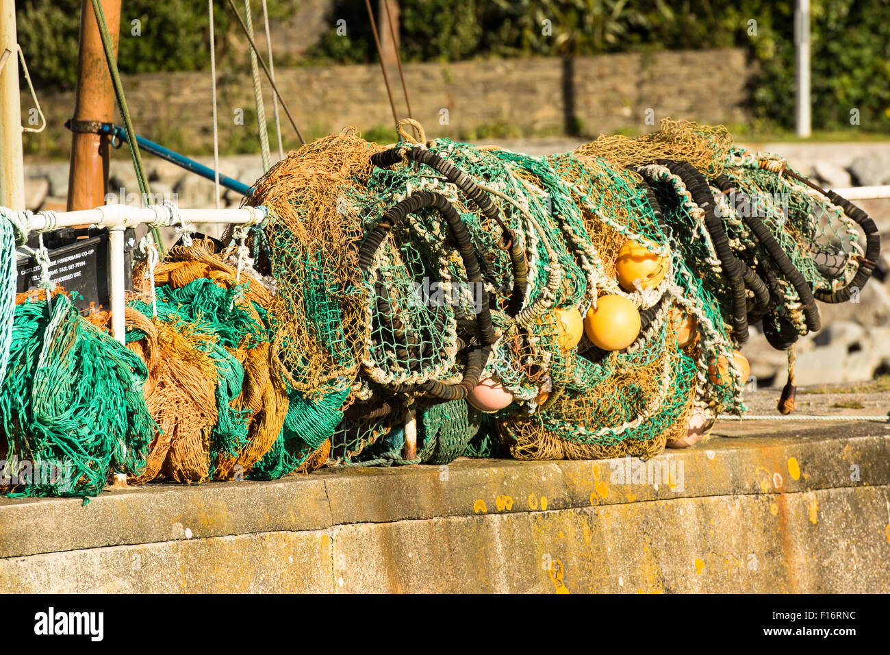 Fischernetze fischernetze -Fotos und -Bildmaterial in hoher Auflösung ...