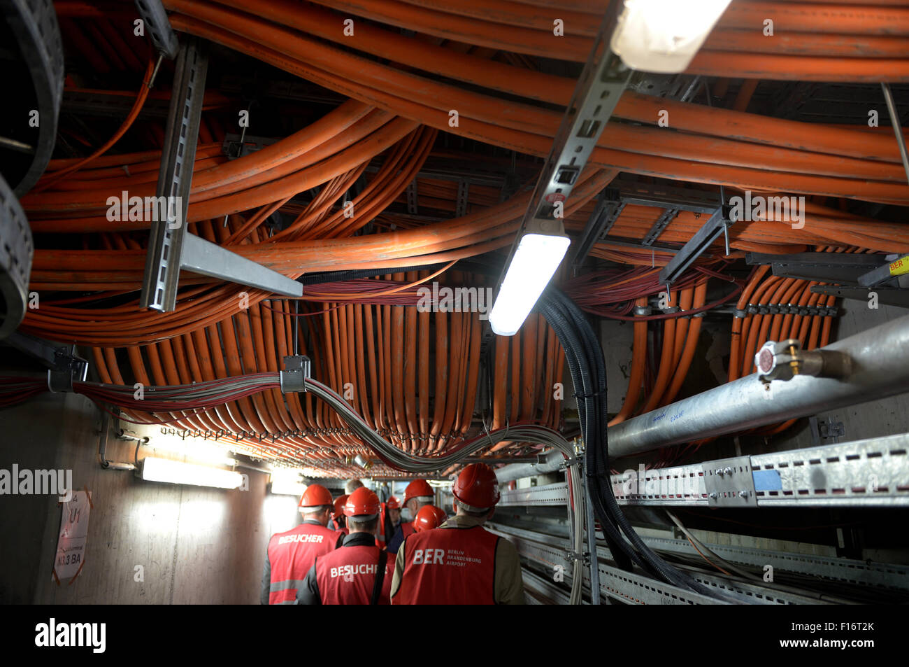 Flughafenbau deutschland kabel -Fotos und -Bildmaterial in hoher ...