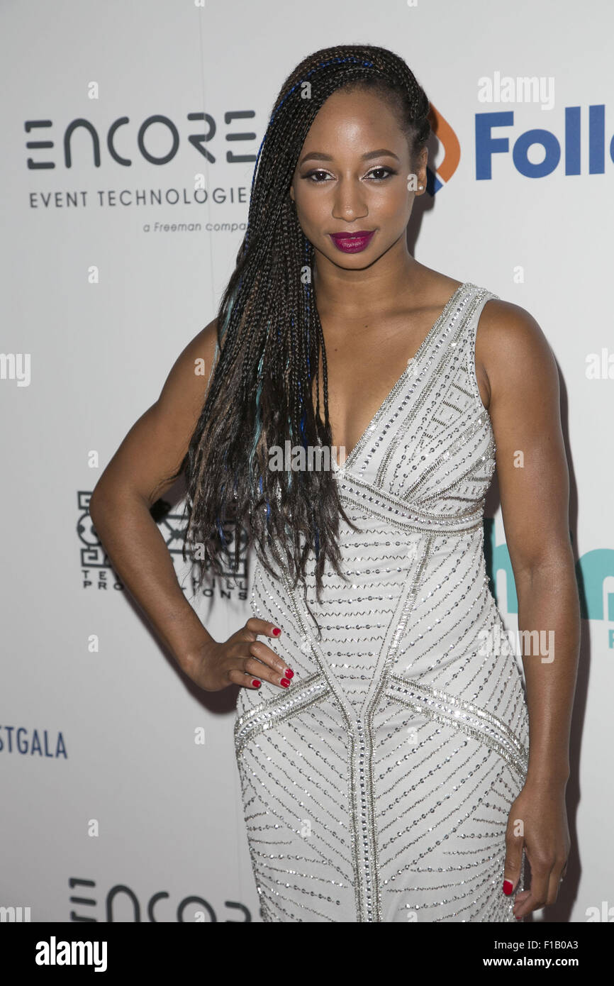 Prominente besuchen 6. jährlichen Durst-Gala, moderiert von Pauley ...