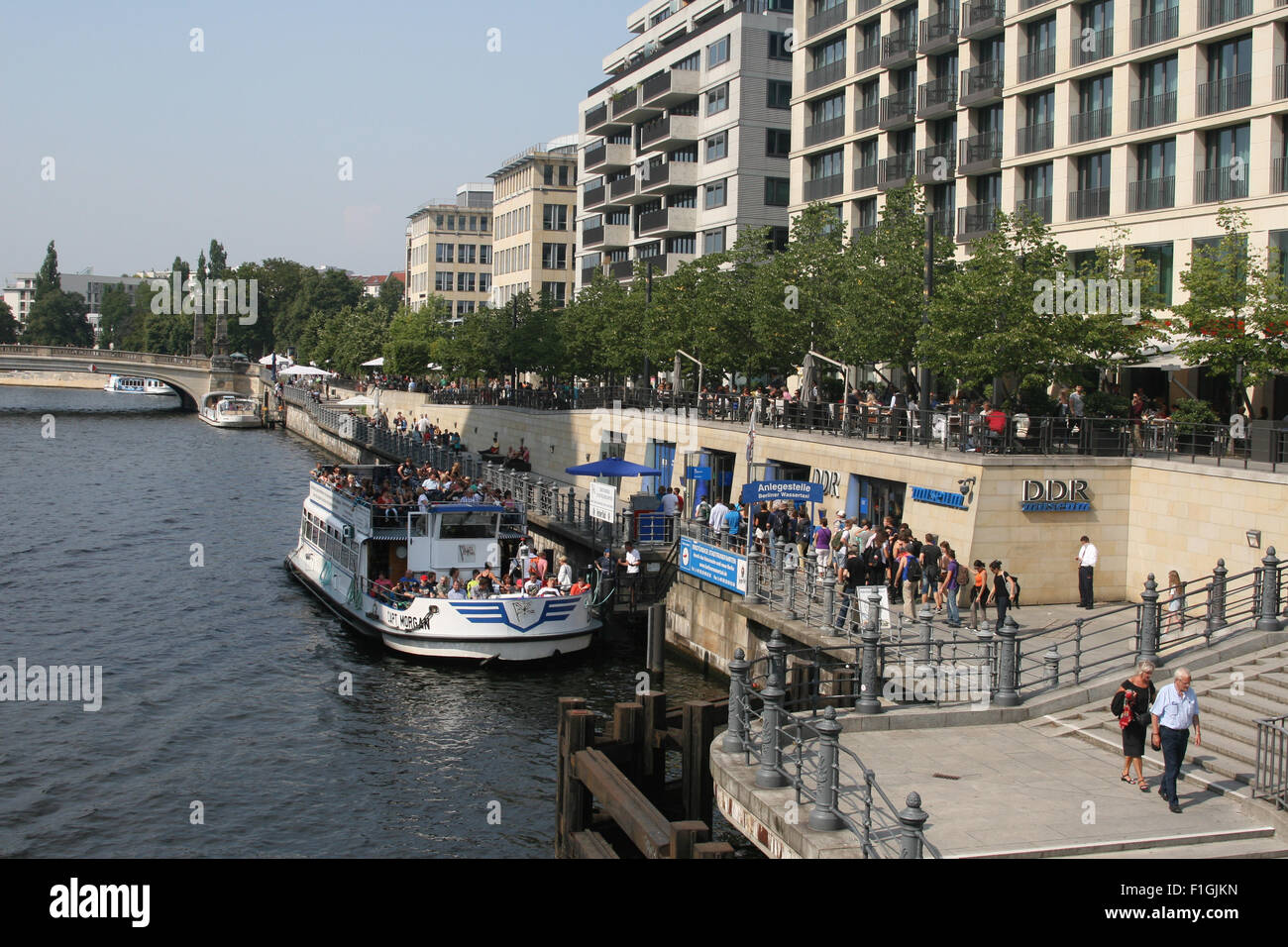 Spree river ddr museum berlin -Fotos und -Bildmaterial in hoher ...