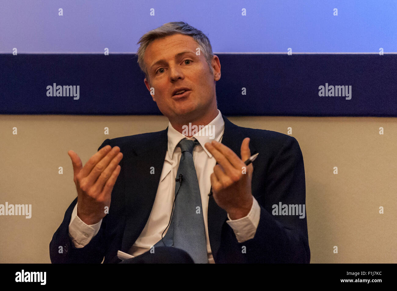 London, UK. 2. September 2015. Zac Goldsmith spricht als Zentrum für ...