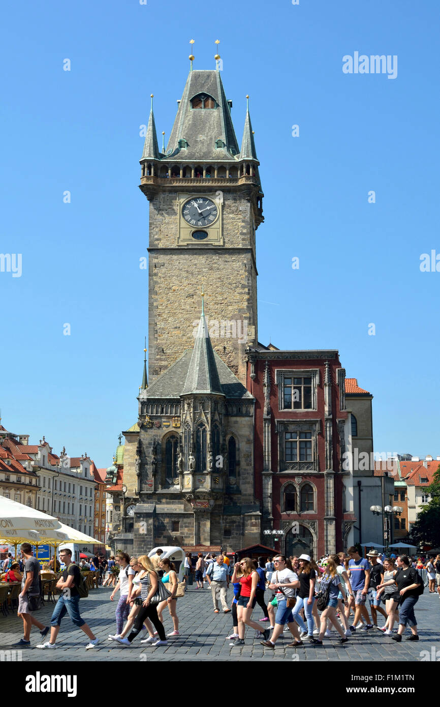 Rathaus rathausplatz -Fotos und -Bildmaterial in hoher Auflösung – Alamy