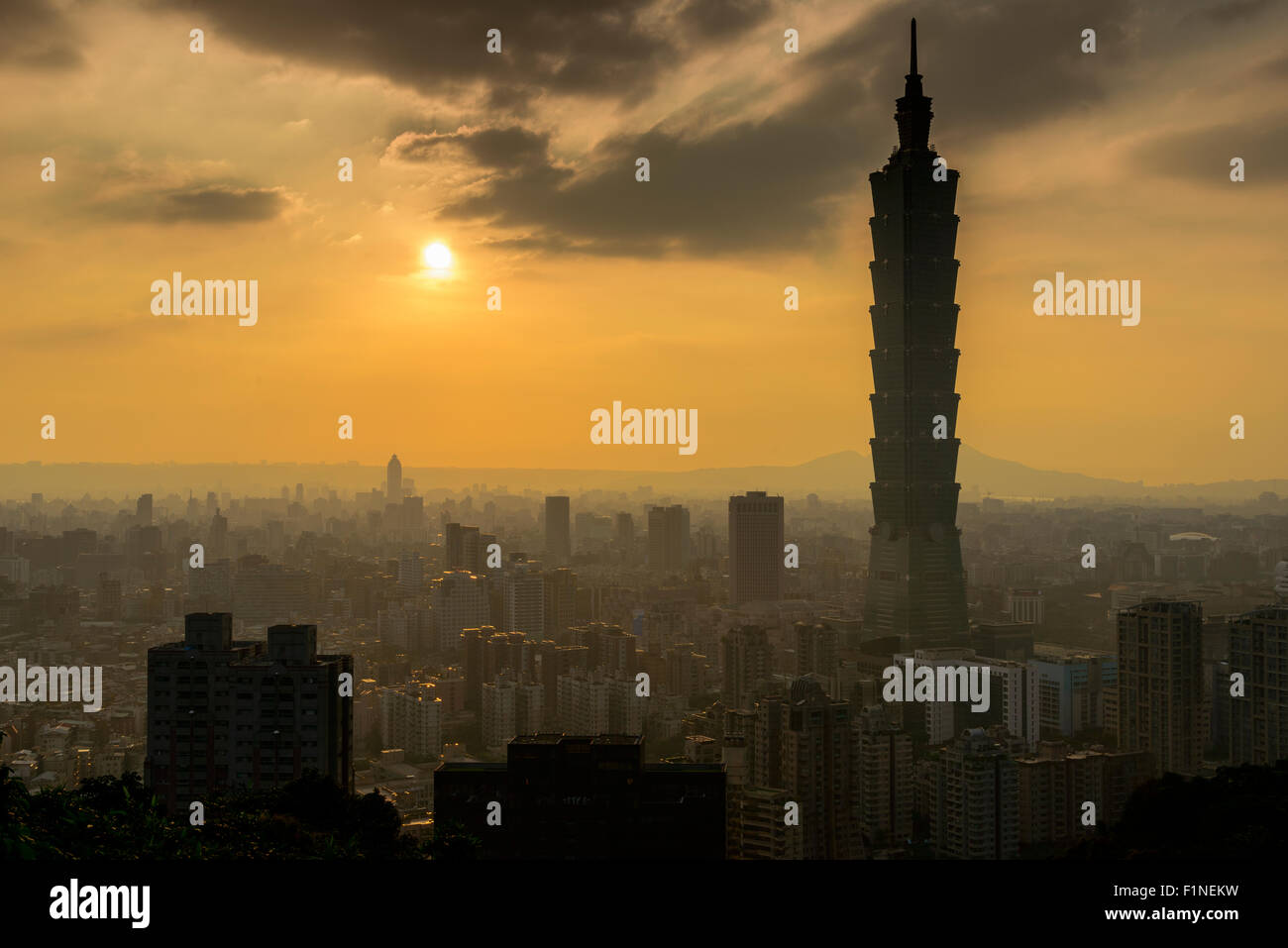 Taipei 101 taiwan -Fotos und -Bildmaterial in hoher Auflösung – Alamy