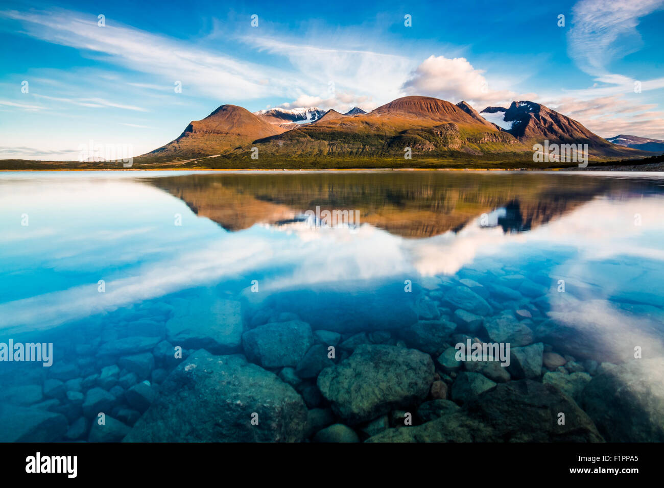 Akka berge -Fotos und -Bildmaterial in hoher Auflösung – Alamy