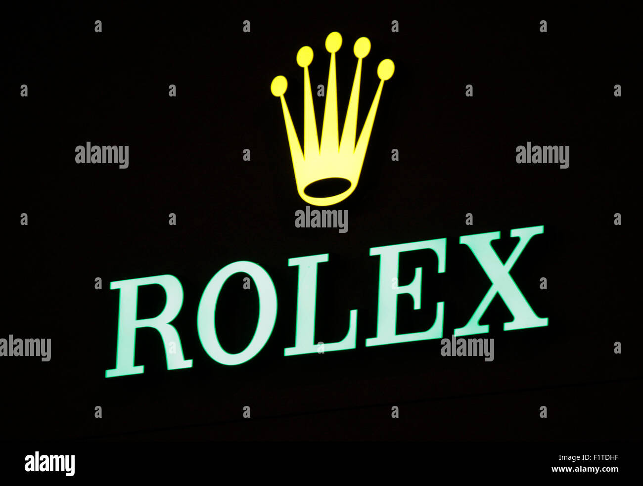 Rolex beschilderung -Fotos und -Bildmaterial in hoher Auflösung – Alamy