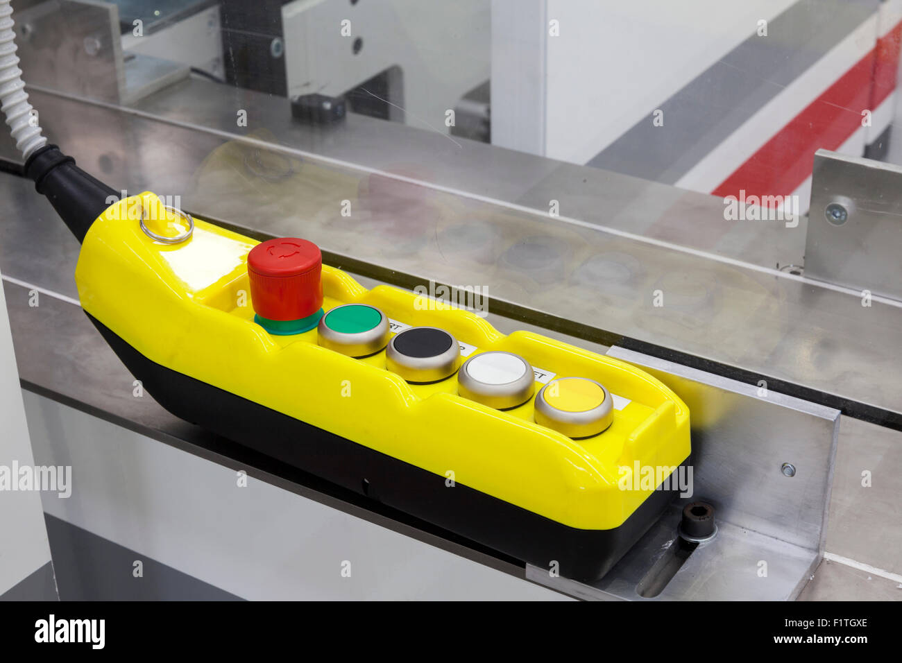 Control panel machine industrial -Fotos und -Bildmaterial in hoher ...