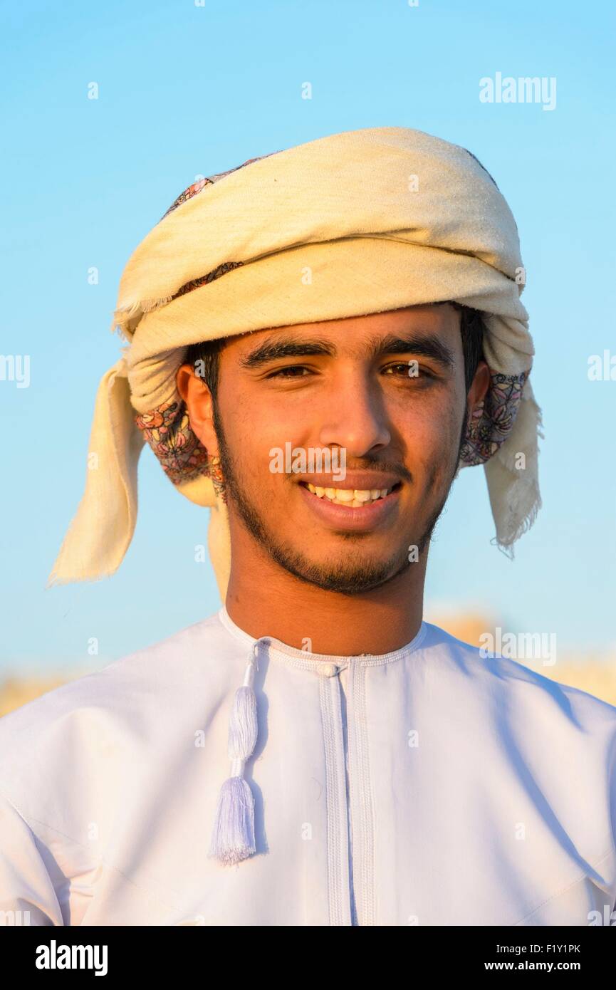 Omani Turban Stockfotos und -bilder Kaufen - Alamy