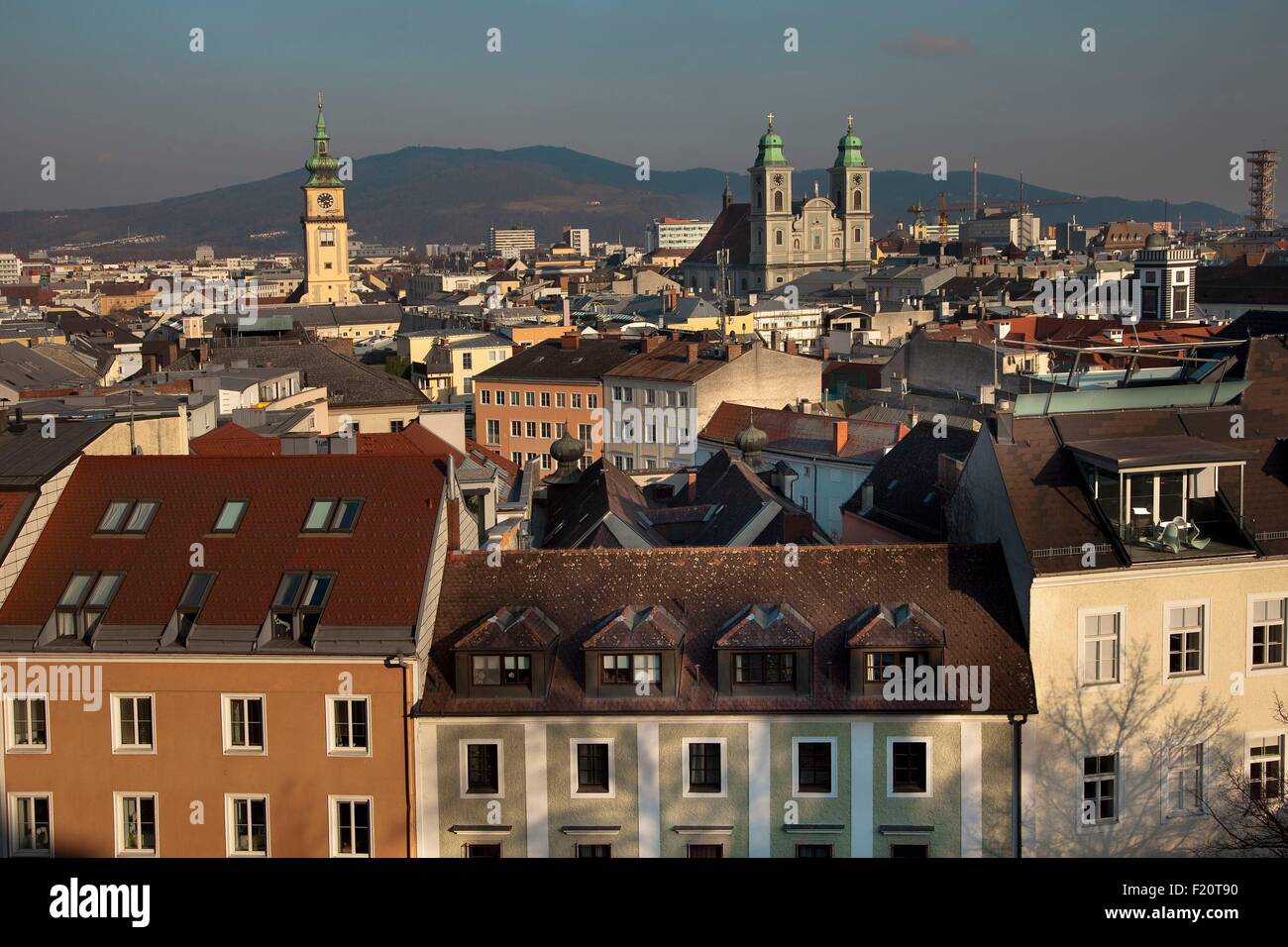 Österreich, Oberösterreich, Linz, Blick von der Burg, Alterdome und ...