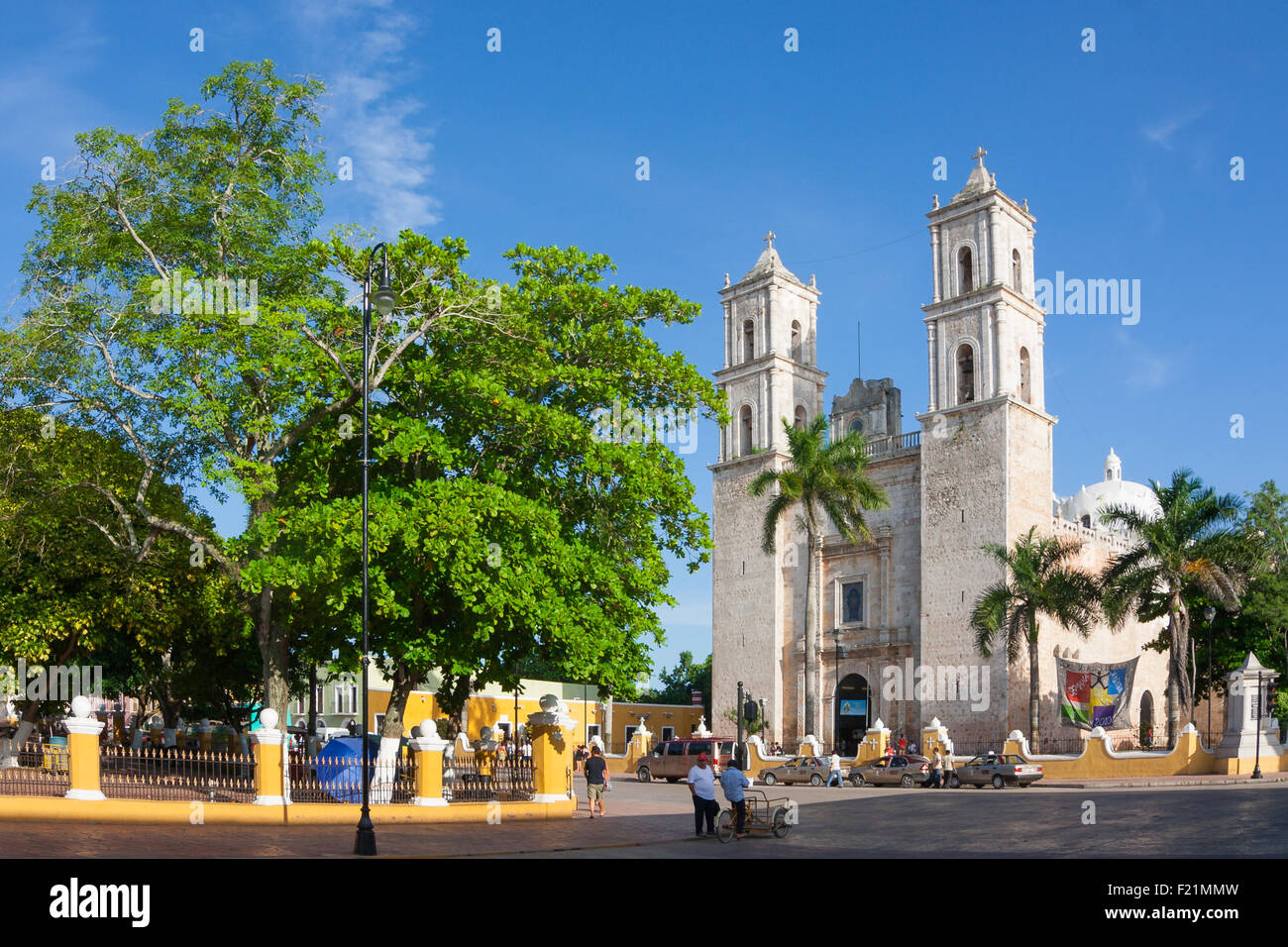 Merida yucatan zentralen platz -Fotos und -Bildmaterial in hoher ...