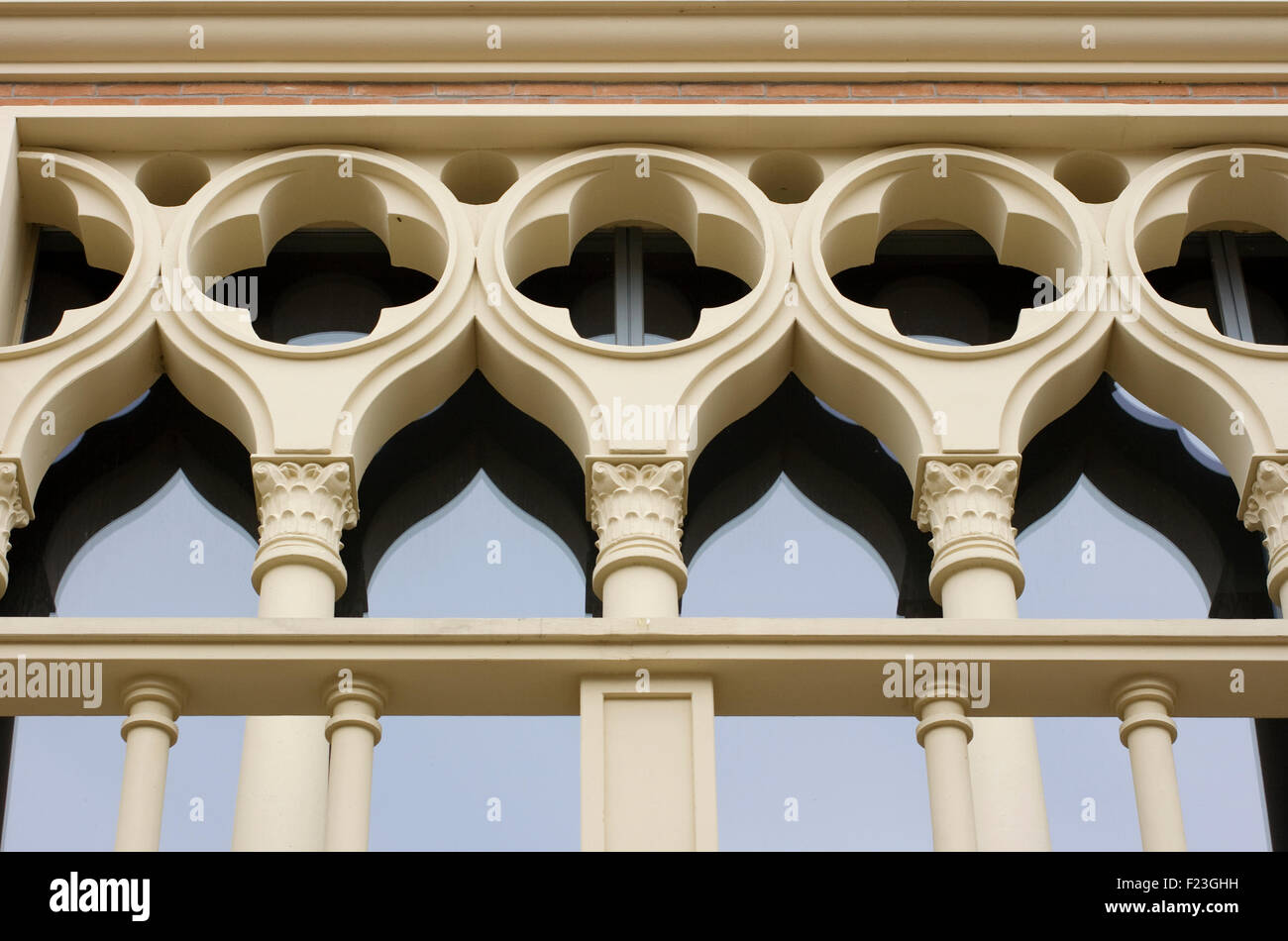 Italienischer renaissance balkon -Fotos und -Bildmaterial in hoher ...