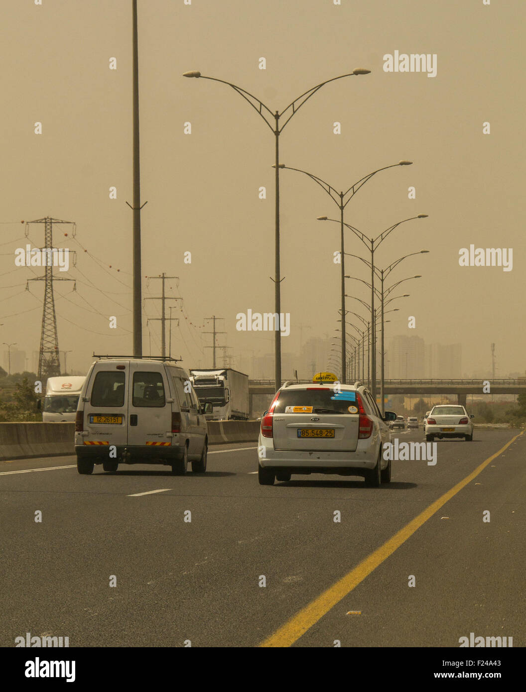 Sandstorm middle east -Fotos und -Bildmaterial in hoher Auflösung – Alamy