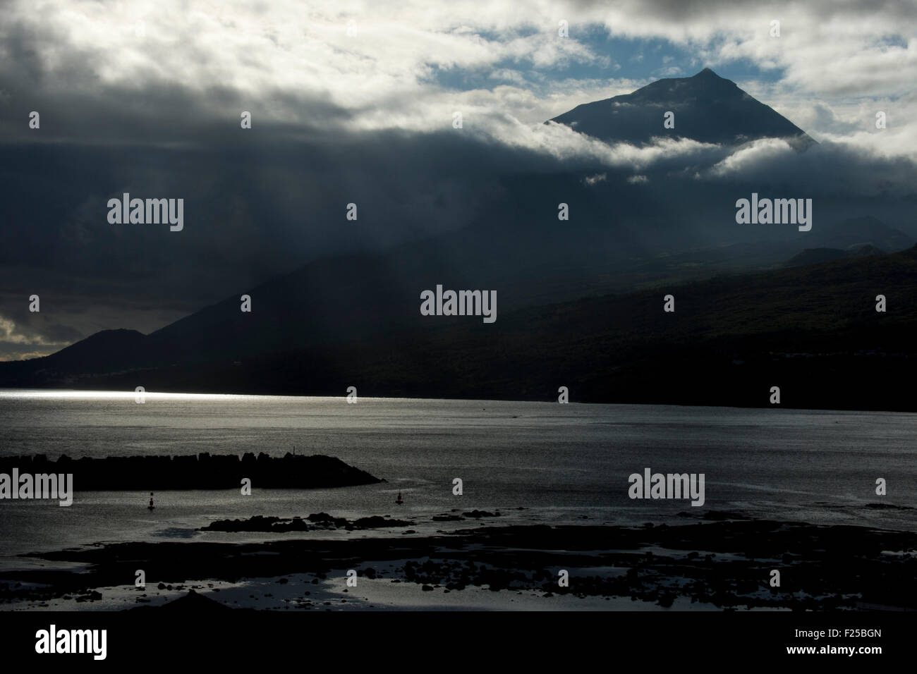 Pico azoren -Fotos und -Bildmaterial in hoher Auflösung – Alamy