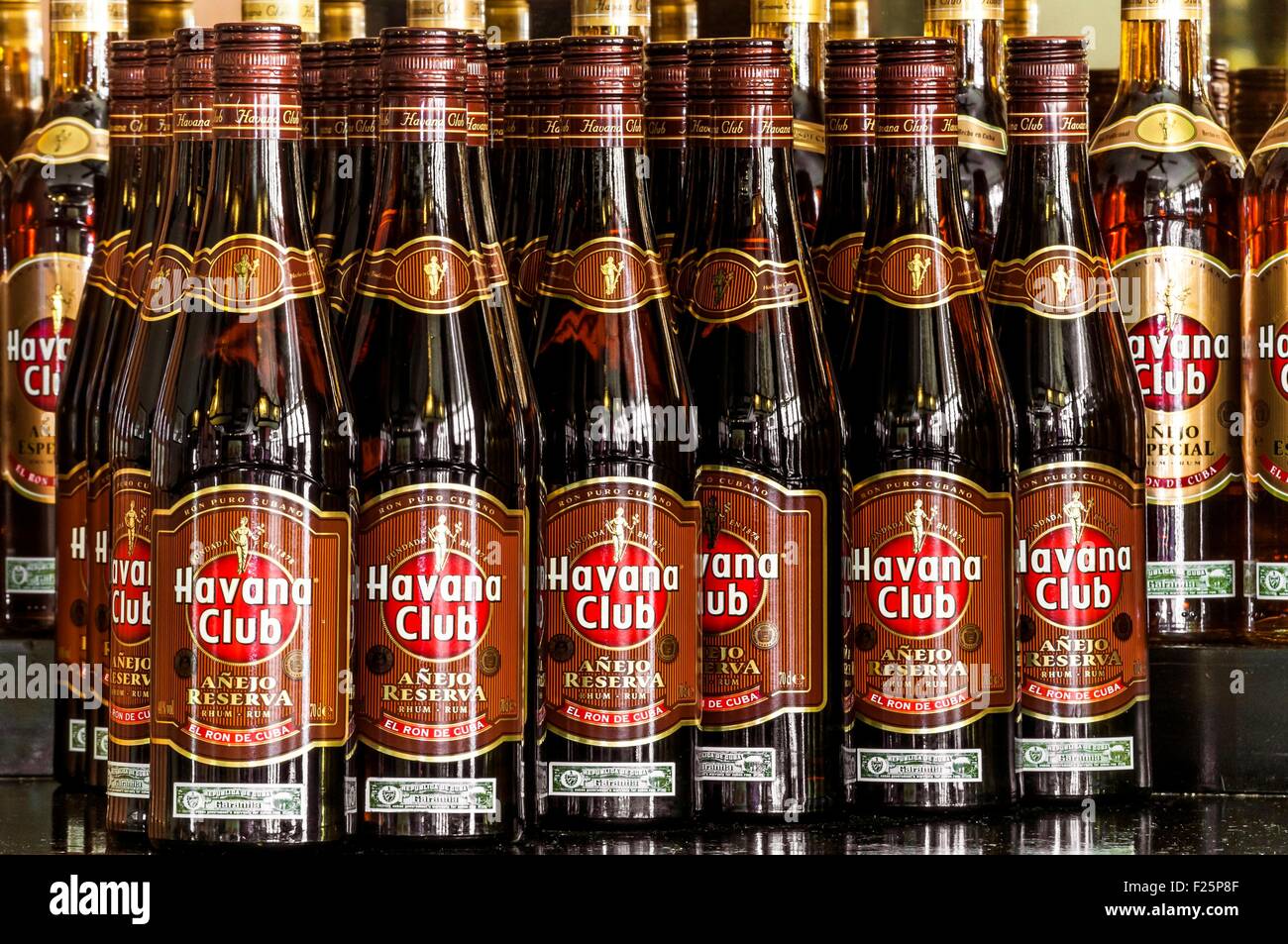 Rum museum des havanna clubs -Fotos und -Bildmaterial in hoher ...