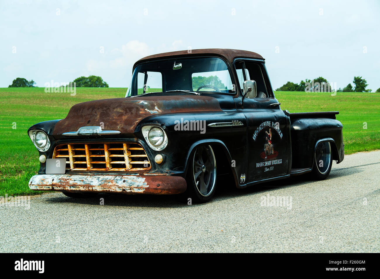 Camión Con Panel Rat Rod