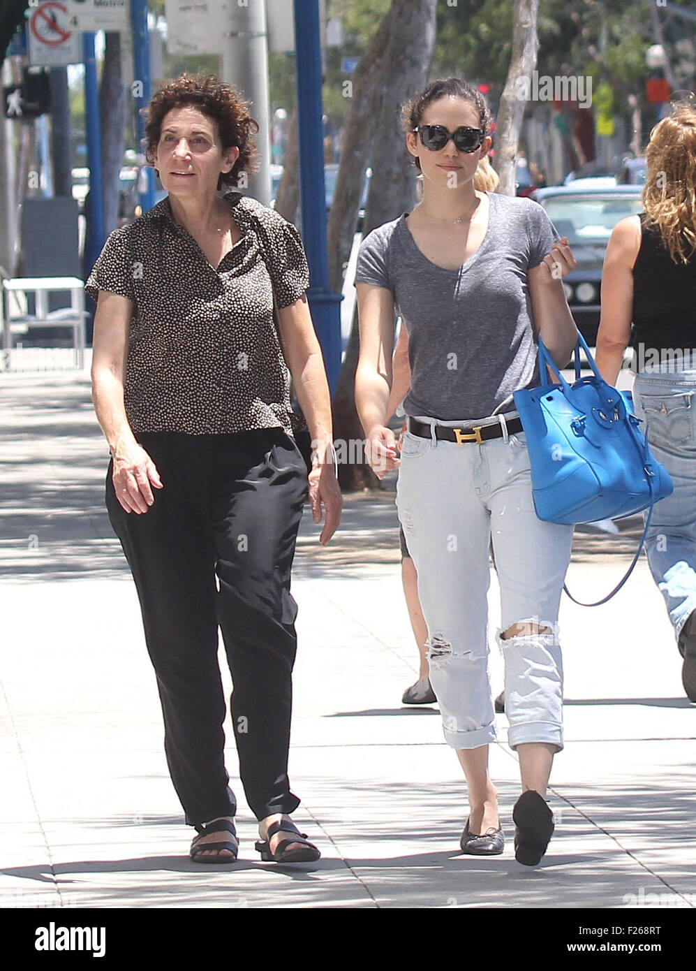 Emmy rossum and cheryl rossum -Fotos und -Bildmaterial in hoher ...