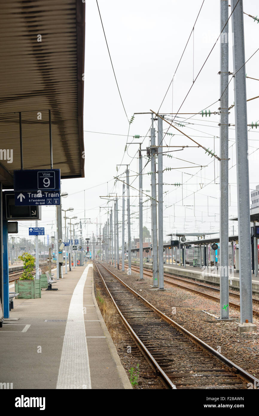 Gare sncf -Fotos und -Bildmaterial in hoher Auflösung – Alamy