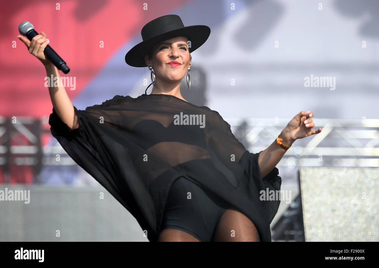 Berlin, Deutschland. 12. Sep, 2015. Sängerin Cleo Panther der ...