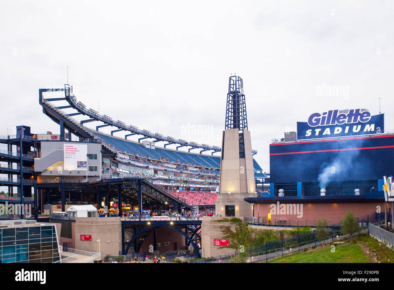 Ihr heimisches foxboro stadion -Fotos und -Bildmaterial in hoher ...
