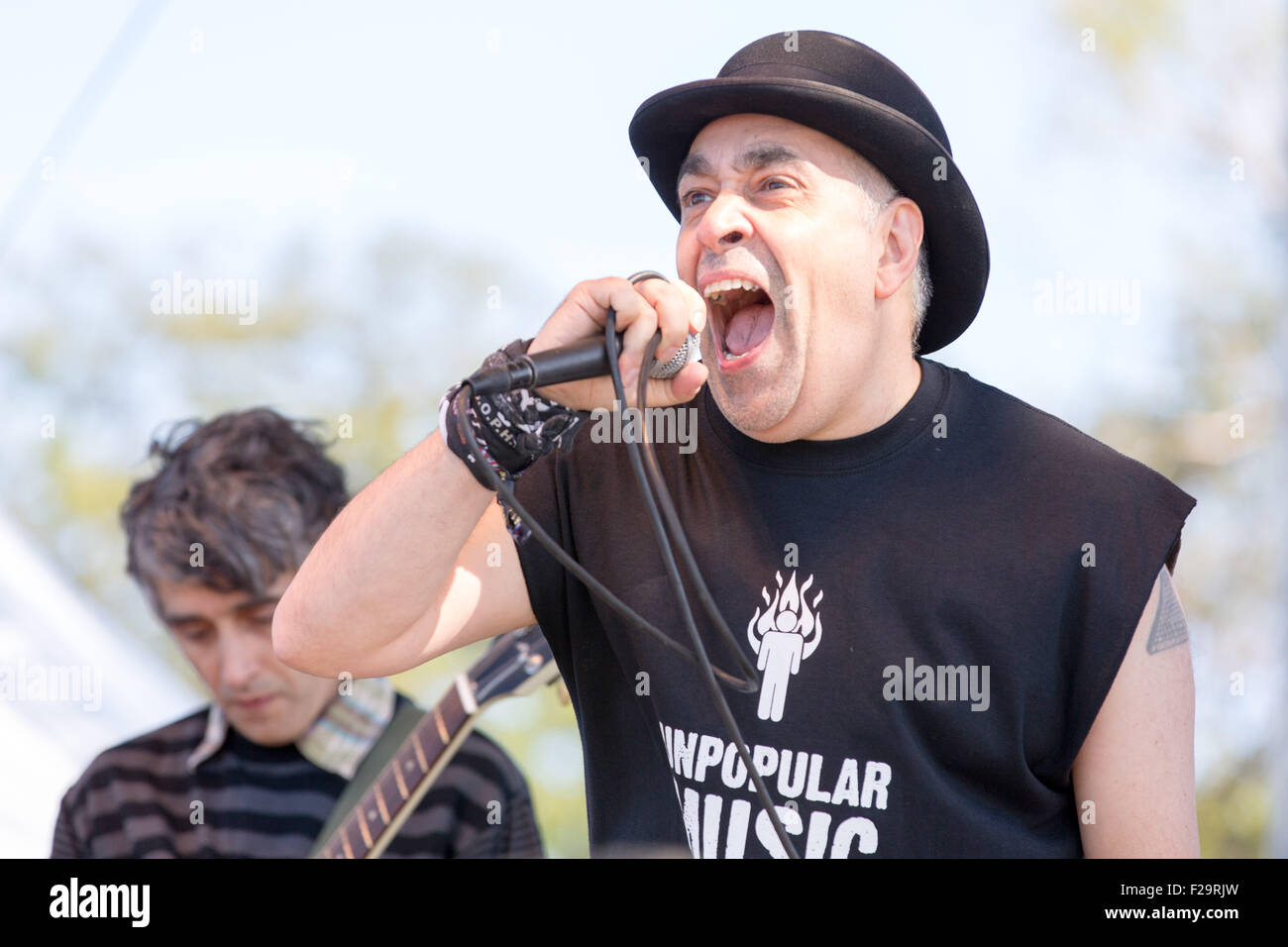 Chicago, Illinois, USA. 12. Sep, 2015. Sänger RODNEY LINDERMAN von The ...