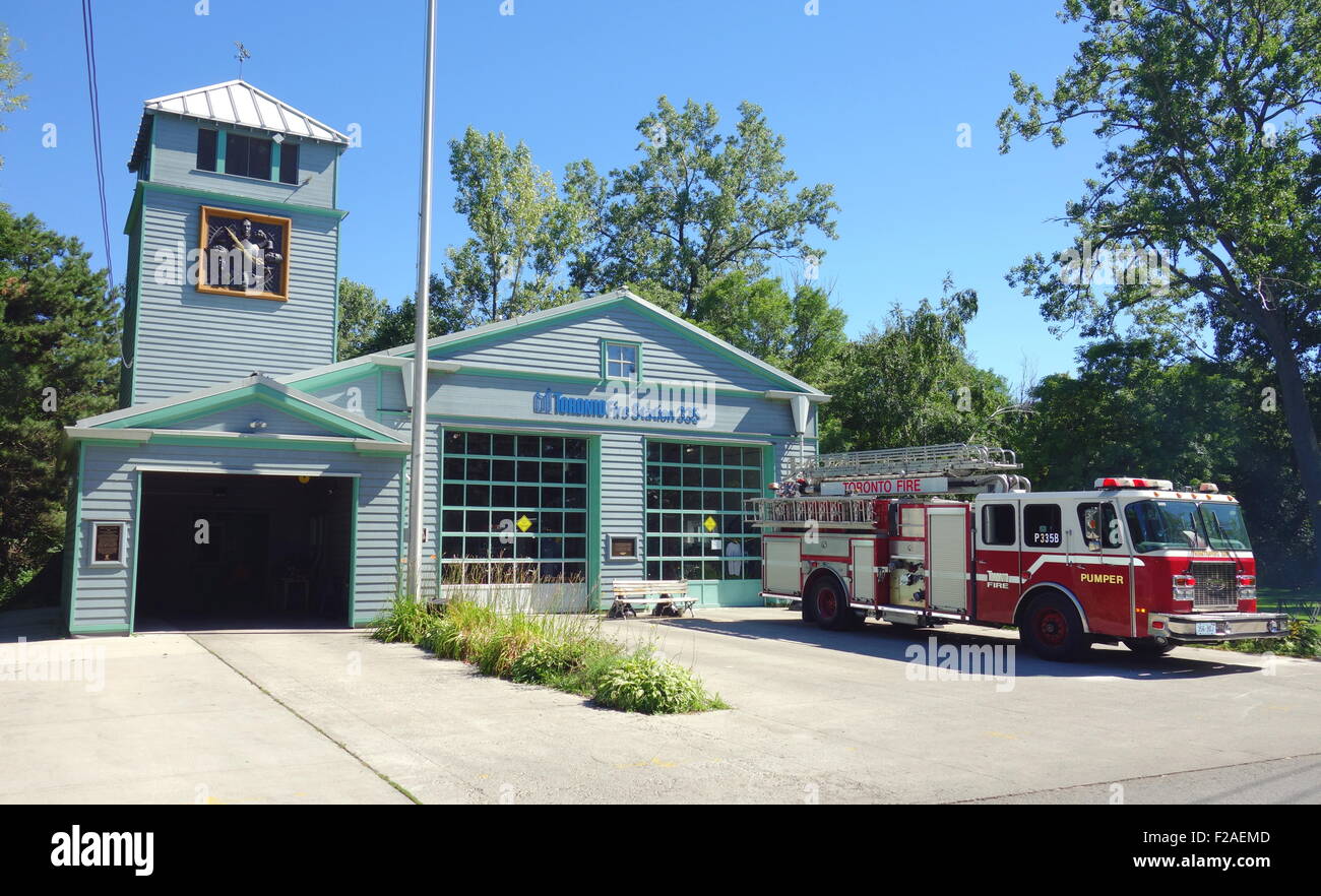 Canadian fire department -Fotos und -Bildmaterial in hoher Auflösung ...