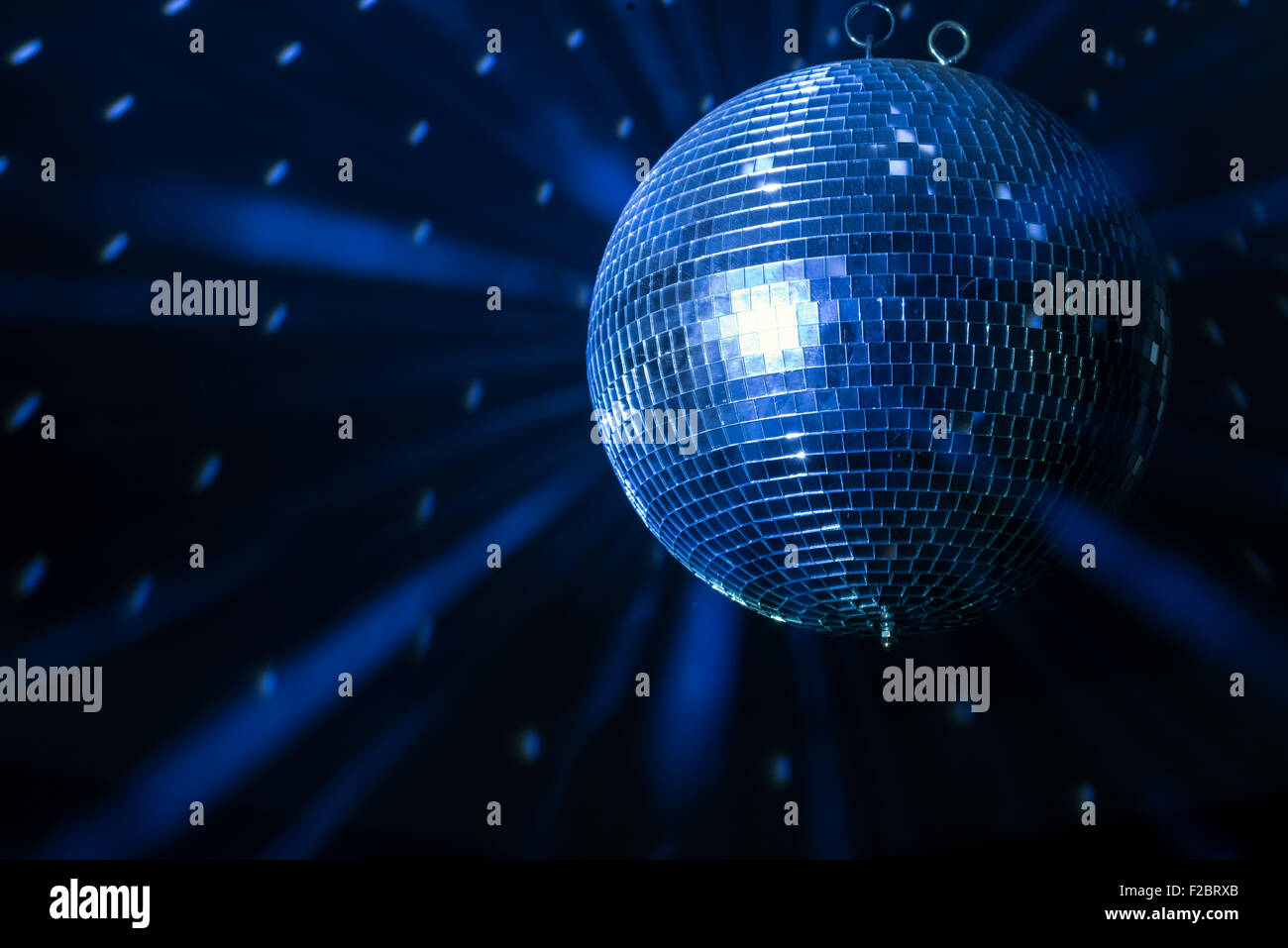Disco kugel -Fotos und -Bildmaterial in hoher Auflösung – Alamy