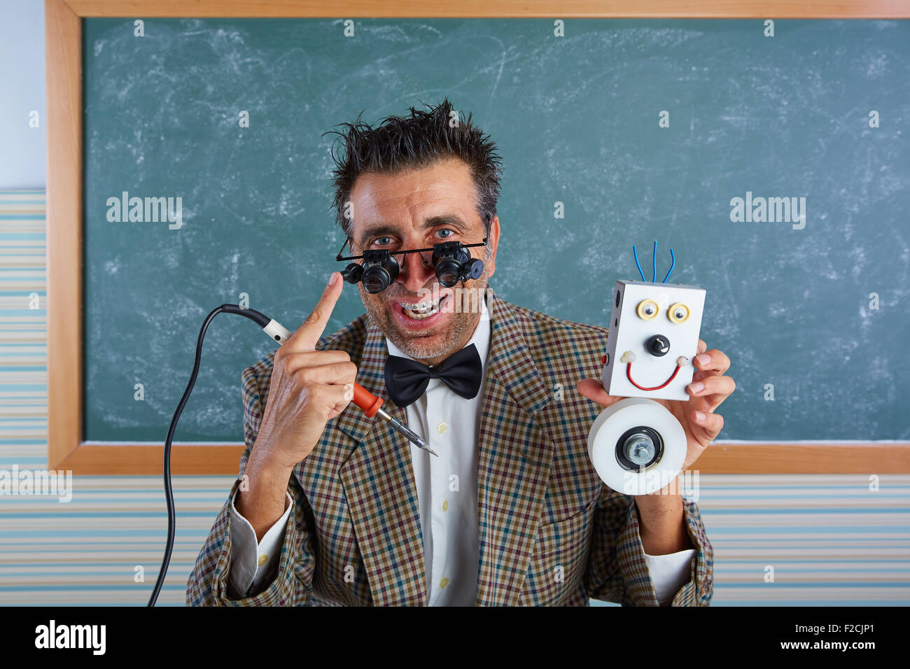 Nerd Elektronik Techniker dumme Retro-Lehrer Schweißen selbst machte ...