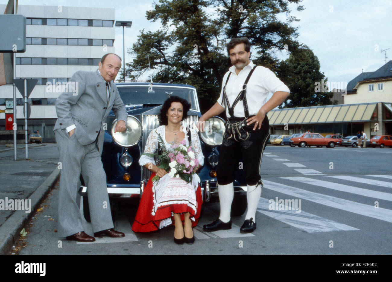 Deutsche volkstümliche Sängerin Lydia Huber mit Bernhard Sailer und Dr ...