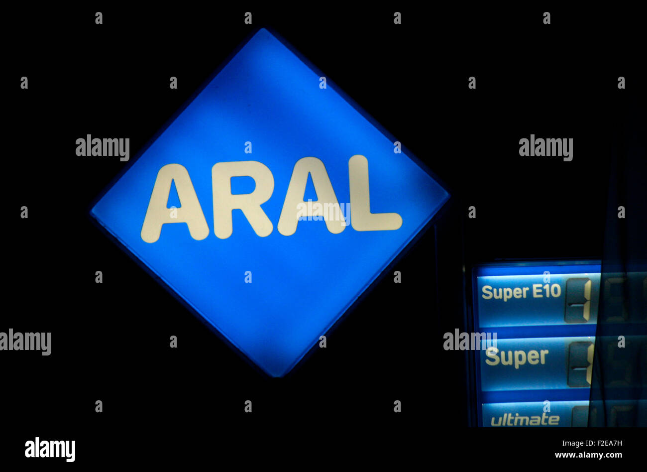 Logo aral -Fotos und -Bildmaterial in hoher Auflösung – Alamy