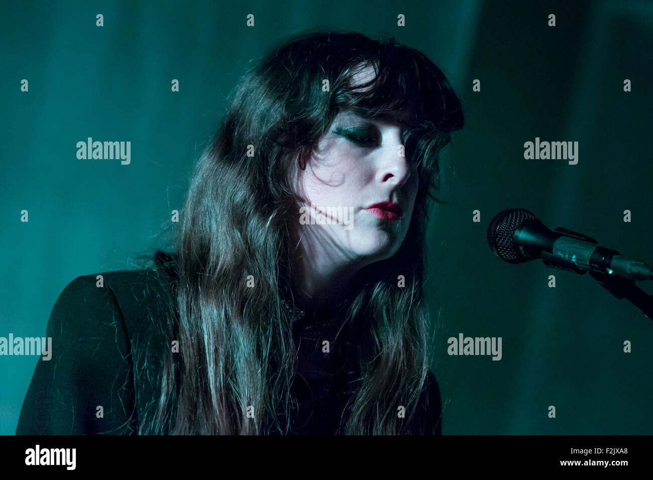 Royal Oak, Michigan, USA. 19. Sep, 2015. VICTORIA LEGRAND von BEACH ...