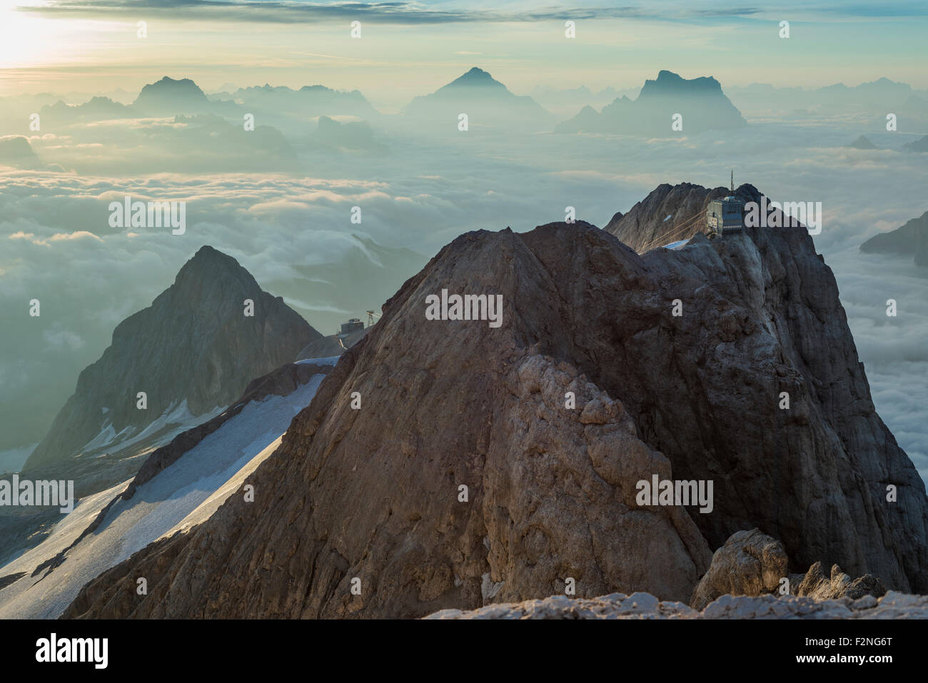 Marmolada cable car -Fotos und -Bildmaterial in hoher Auflösung – Alamy
