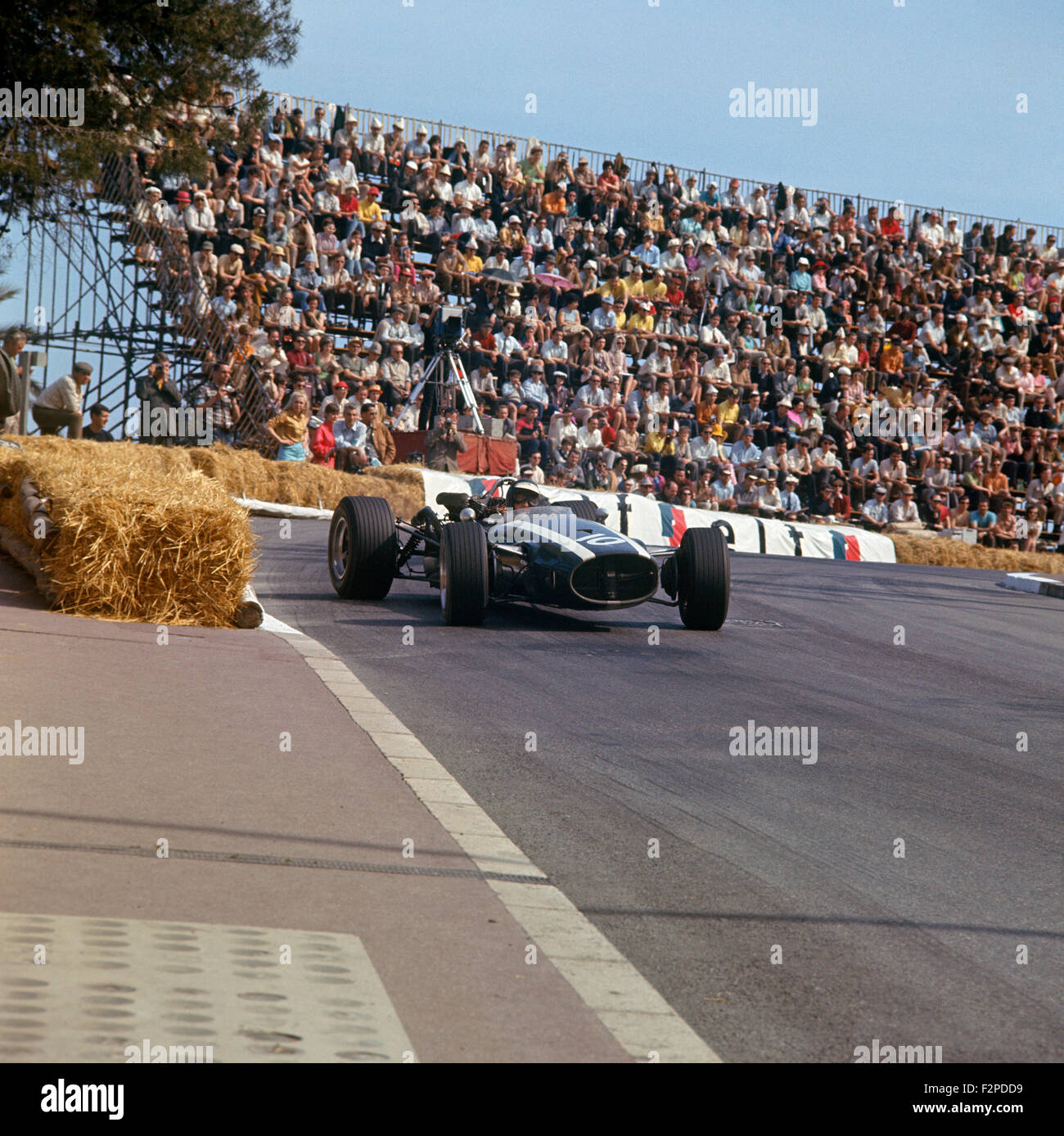 Jochen Rindt in einem Cooper-Maserati-T81 im Monaco GP 22. Mai 1966 ...