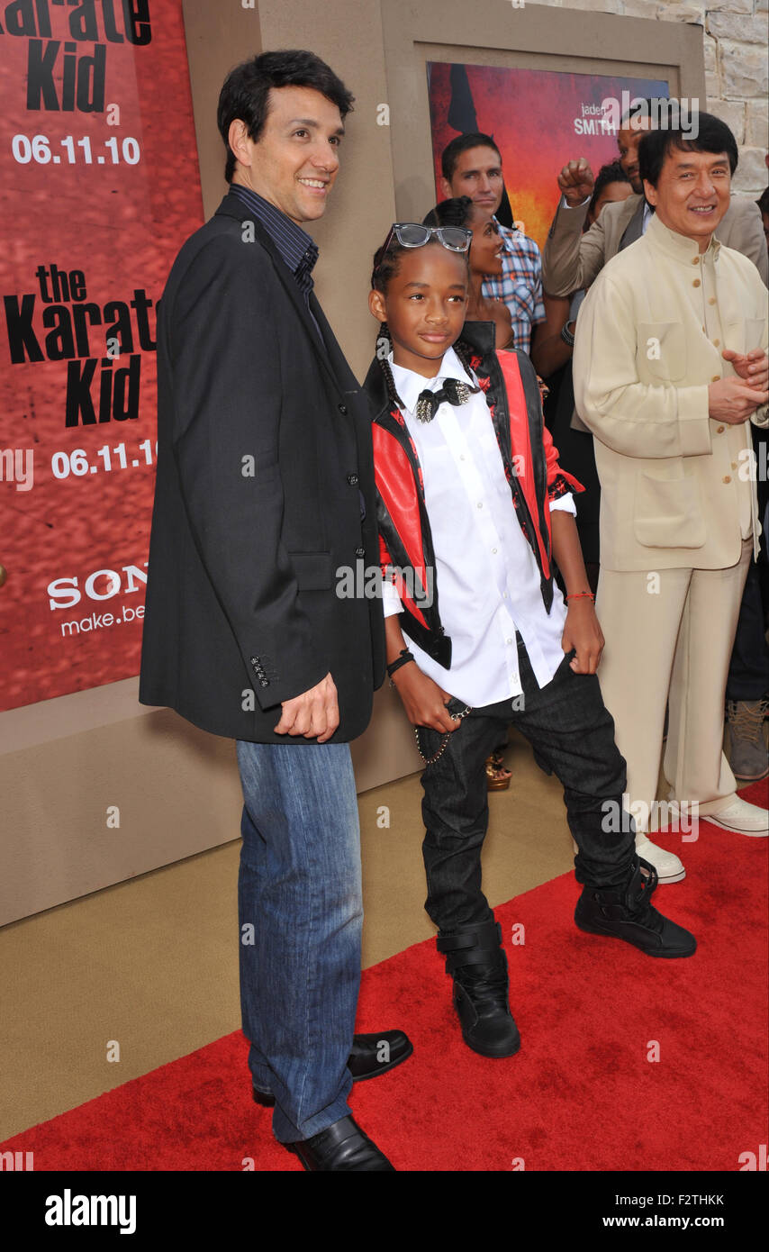 LOS ANGELES, CA - 6. Juni 2010: Jackie Chan & Jaden Smith & Ralph ...