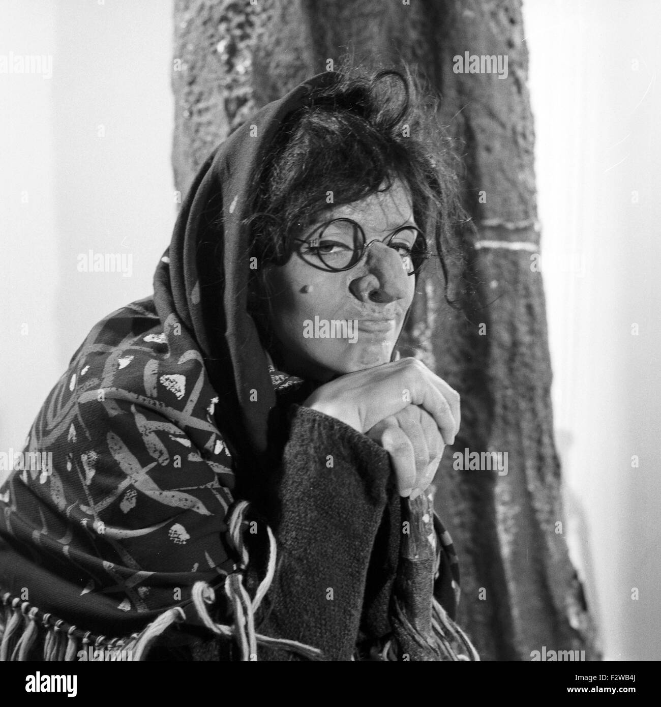 Deutsche plant Heidi Mahler als Hexe, Deutschland 1960er Jahre ...