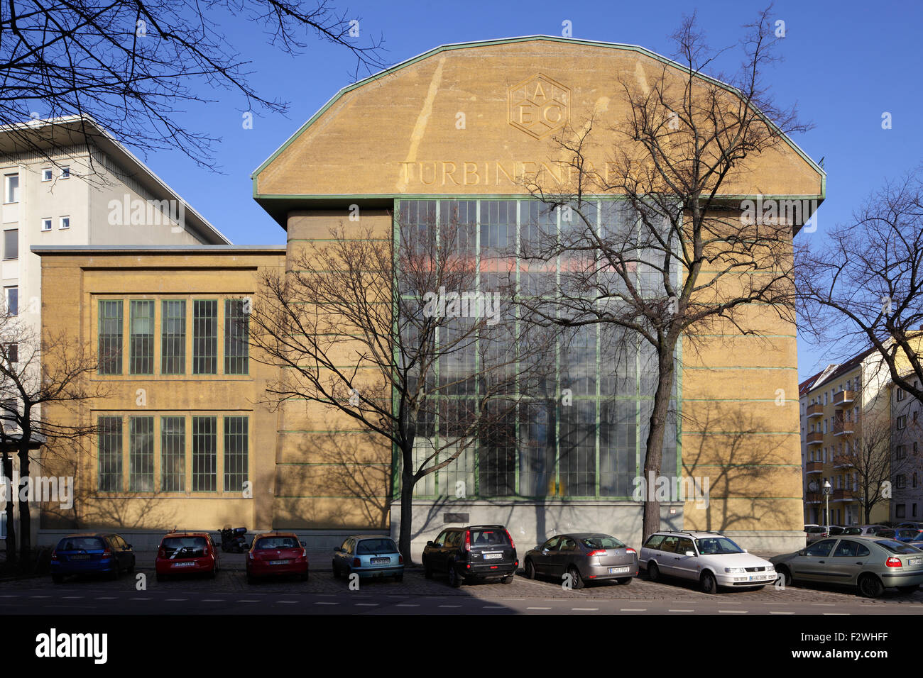 Aeg turbine hall -Fotos und -Bildmaterial in hoher Auflösung – Alamy