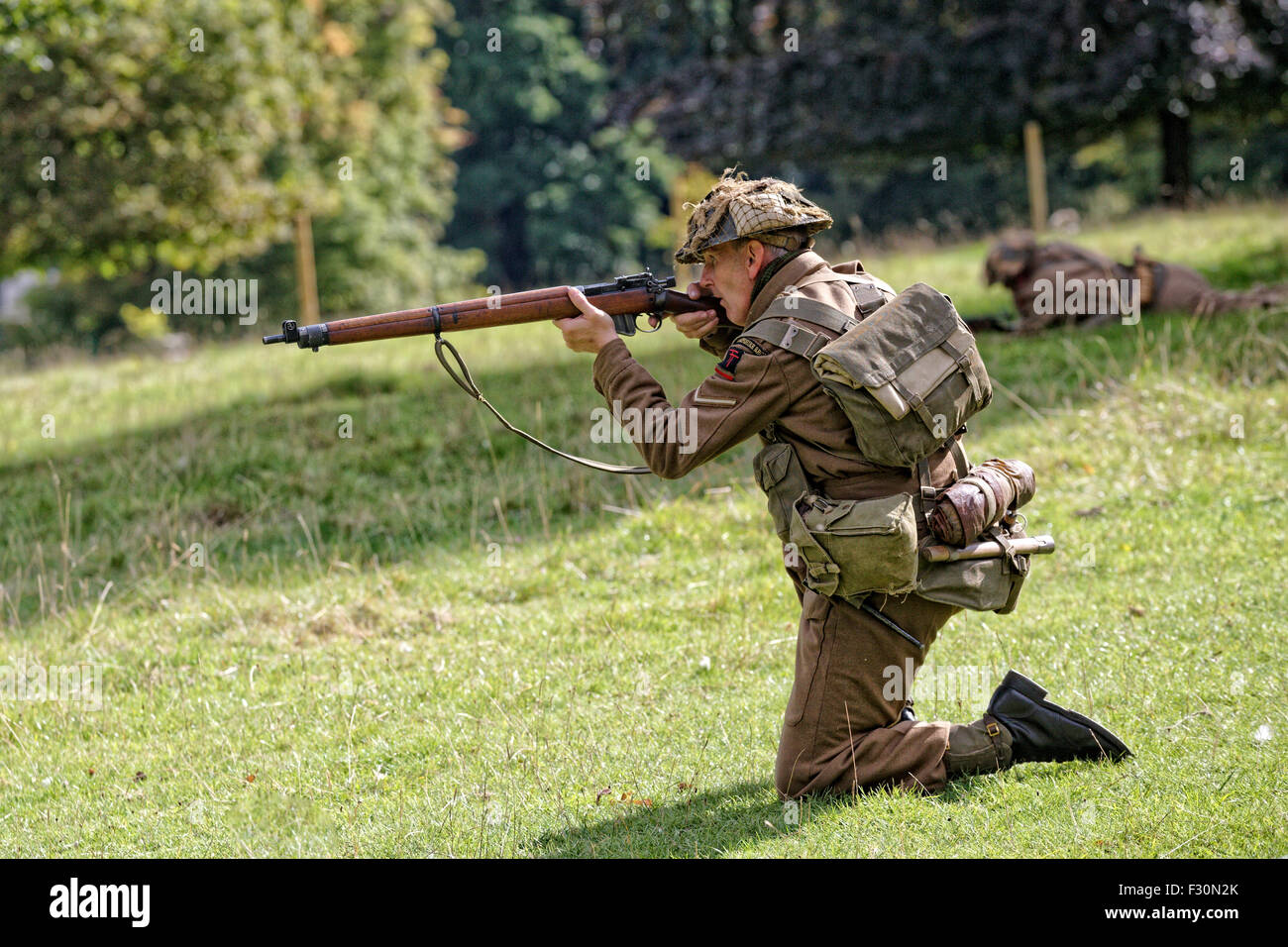 Lee enfield gewehr nr 4 Stockfotos und -bilder Kaufen - Alamy