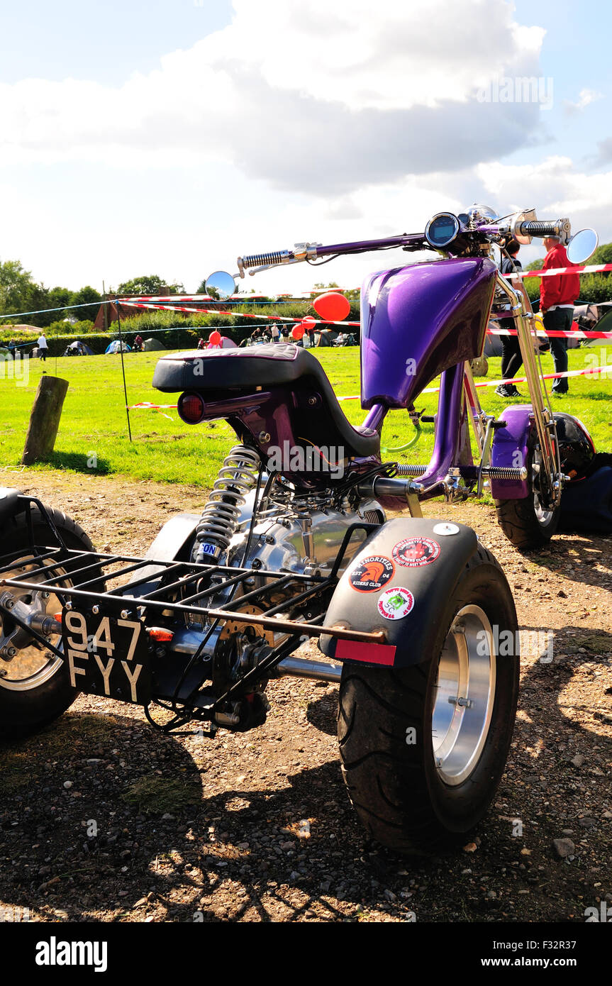 3 rad -Fotos und -Bildmaterial in hoher Auflösung – Alamy