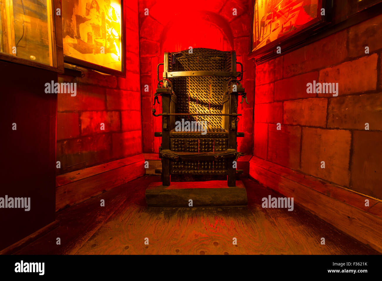 Hexe verhör folter -Fotos und -Bildmaterial in hoher Auflösung – Alamy