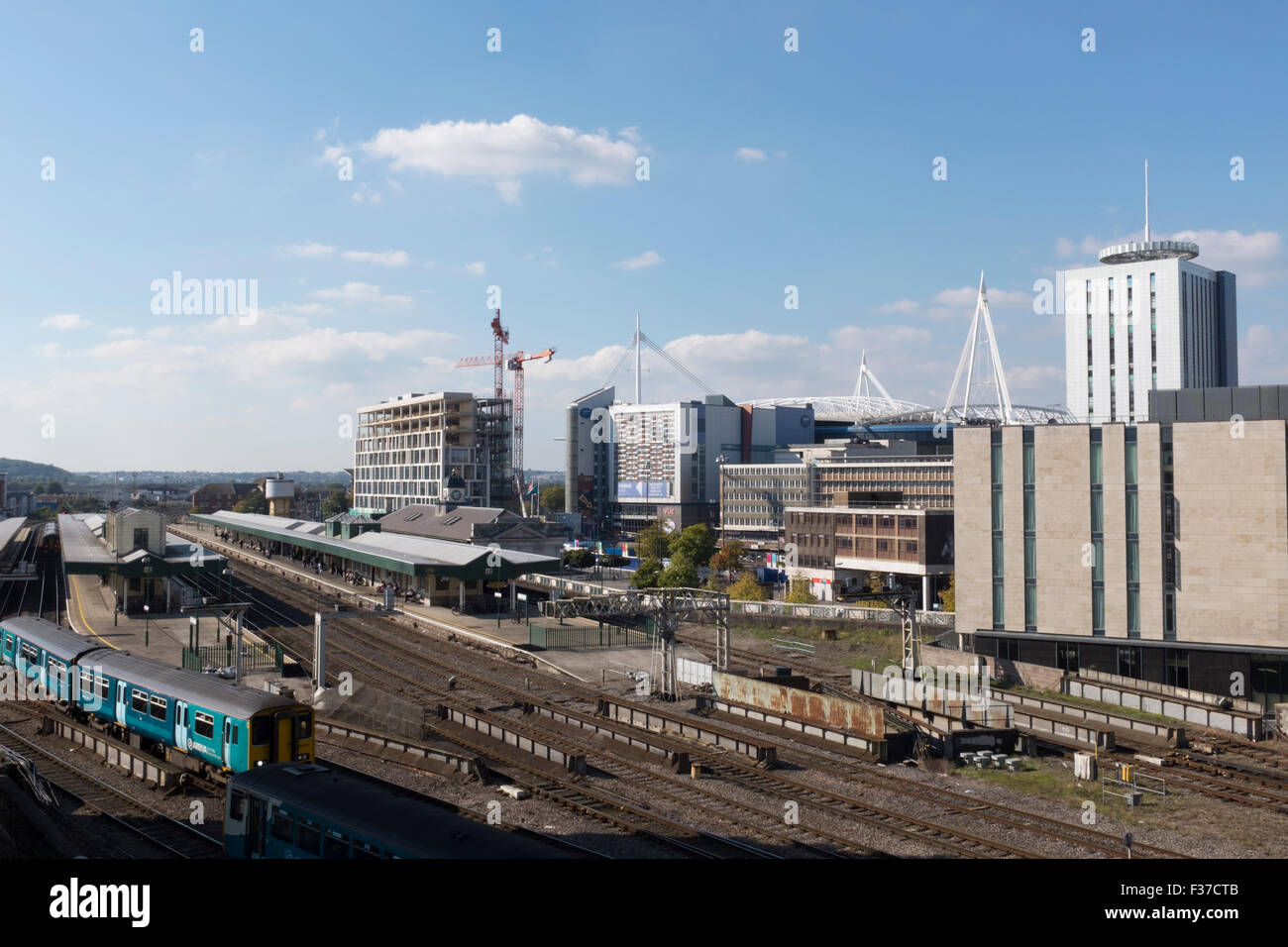 Cardiff central station -Fotos und -Bildmaterial in hoher Auflösung – Alamy