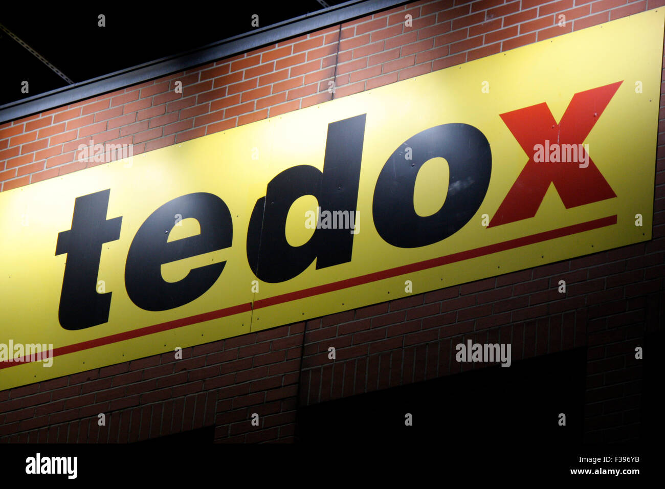 Tedox logo -Fotos und -Bildmaterial in hoher Auflösung – Alamy