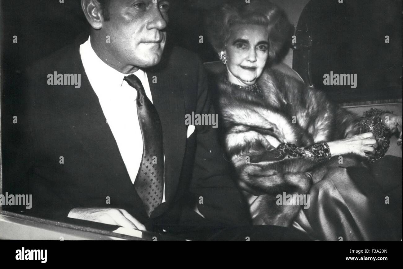 Barbara hutton -Fotos und -Bildmaterial in hoher Auflösung – Alamy