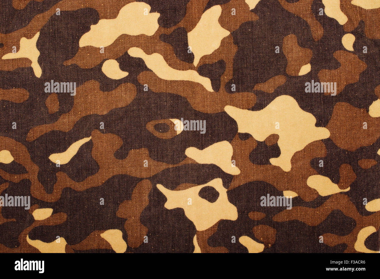 Army green woodland camouflage fabric -Fotos und -Bildmaterial in hoher ...