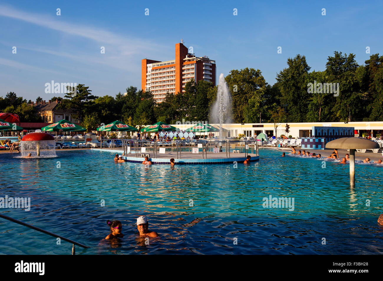 Park baile felix rumänien -Fotos und -Bildmaterial in hoher Auflösung ...