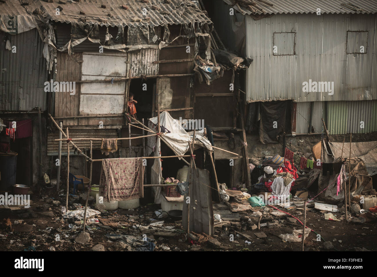 Dharavi slums -Fotos und -Bildmaterial in hoher Auflösung – Alamy