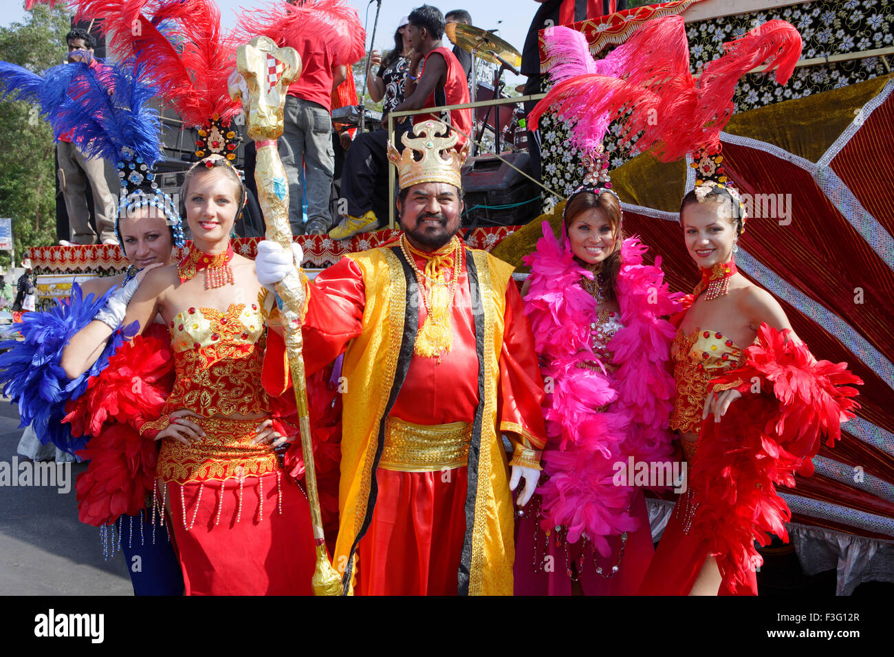 König momo im karneval -Fotos und -Bildmaterial in hoher Auflösung – Alamy