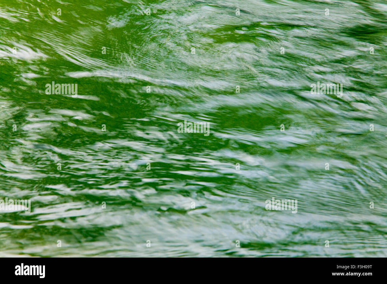 Kreativen Kurve und Form Fluss von Flusswasser; Sanjay Gandhi ...