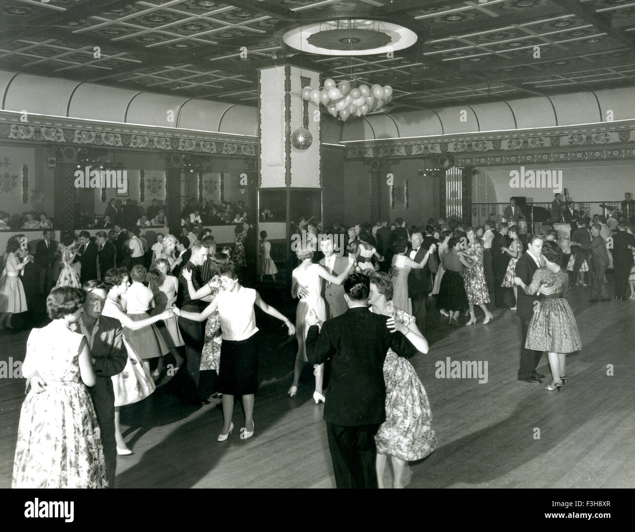 50er jahre england -Fotos und -Bildmaterial in hoher Auflösung – Alamy
