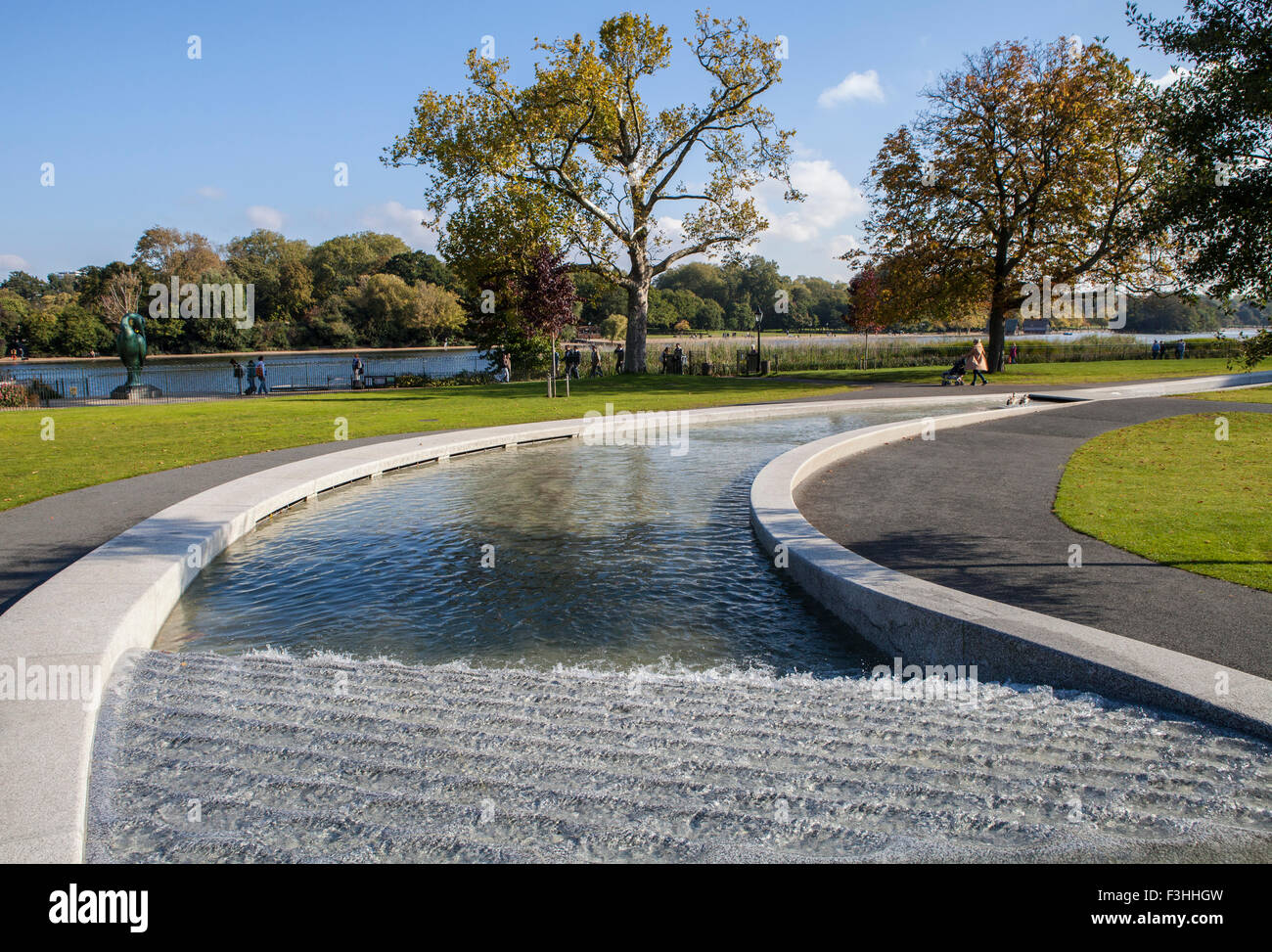 Prinzessin diana denkmal -Fotos und -Bildmaterial in hoher Auflösung ...