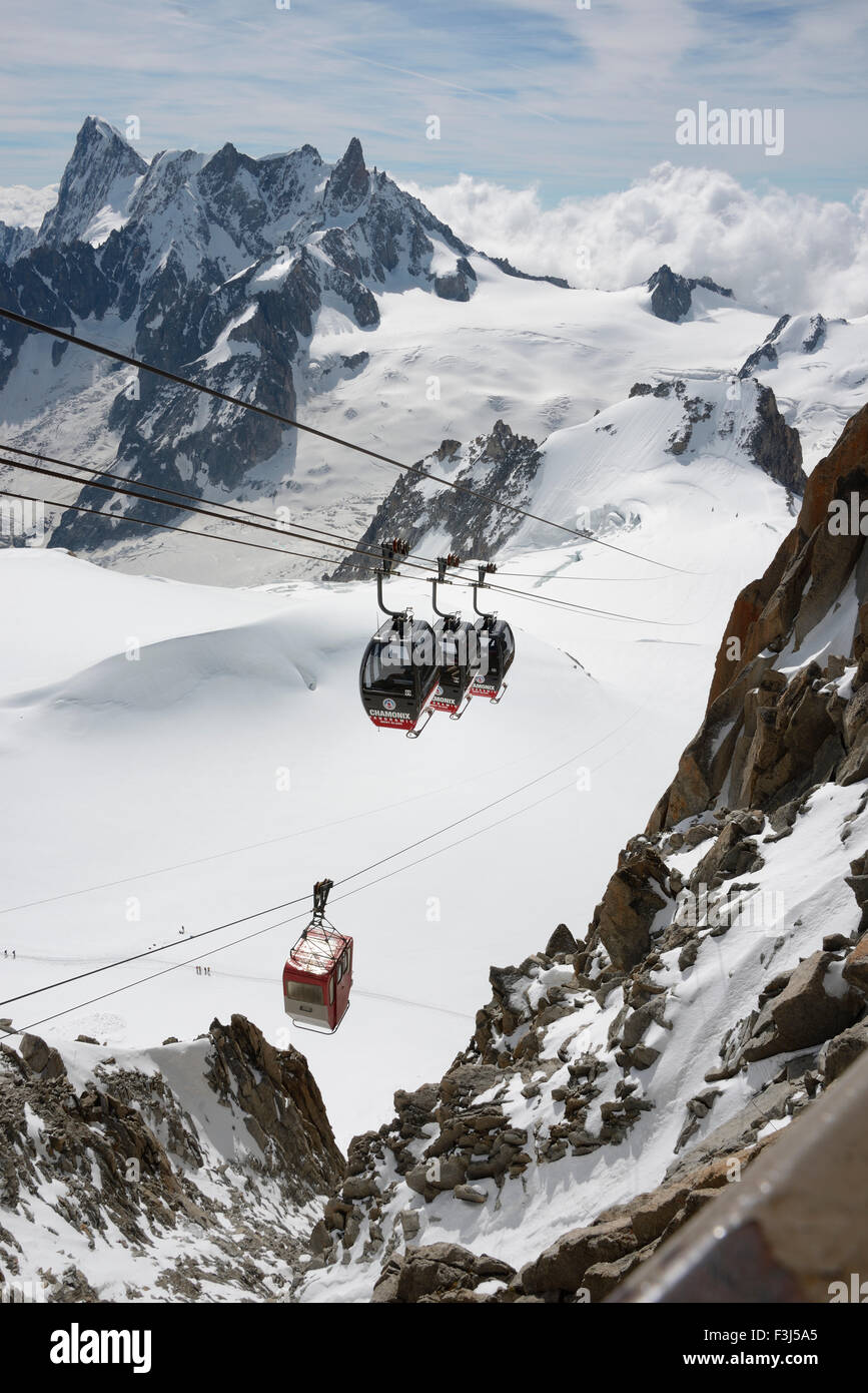 Seilbahnen, nähert sich Aiguille du Midi, Mont-Blanc-Massiv, Chamonix, Französische Alpen, Haute ...
