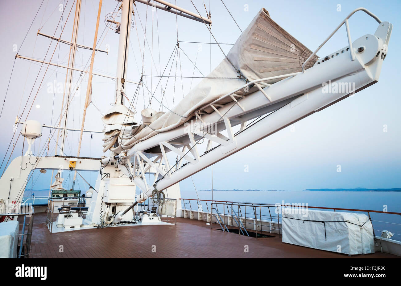 Automatische wasser still -Fotos und -Bildmaterial in hoher Auflösung ...