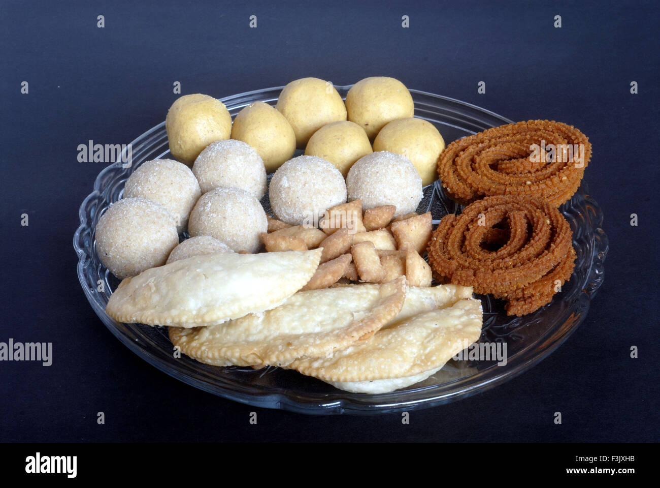 Rava besan -Fotos und -Bildmaterial in hoher Auflösung – Alamy